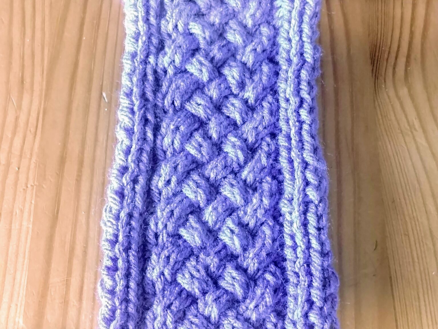 Don’t you LOVE the Celtic Cable Headband? (FREE Pattern Inside)